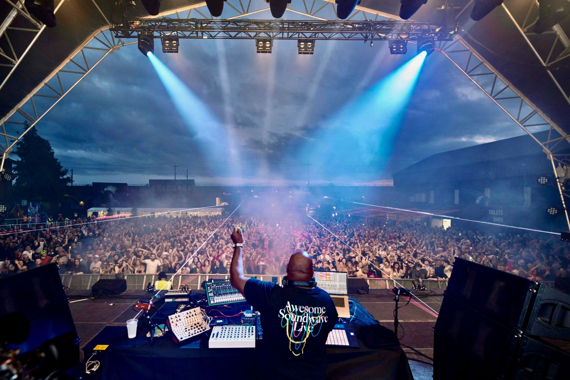 Colours – The Roar Agency